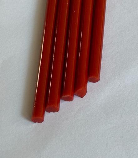 Borosilicate Opaque Red(2) 7mm Rod